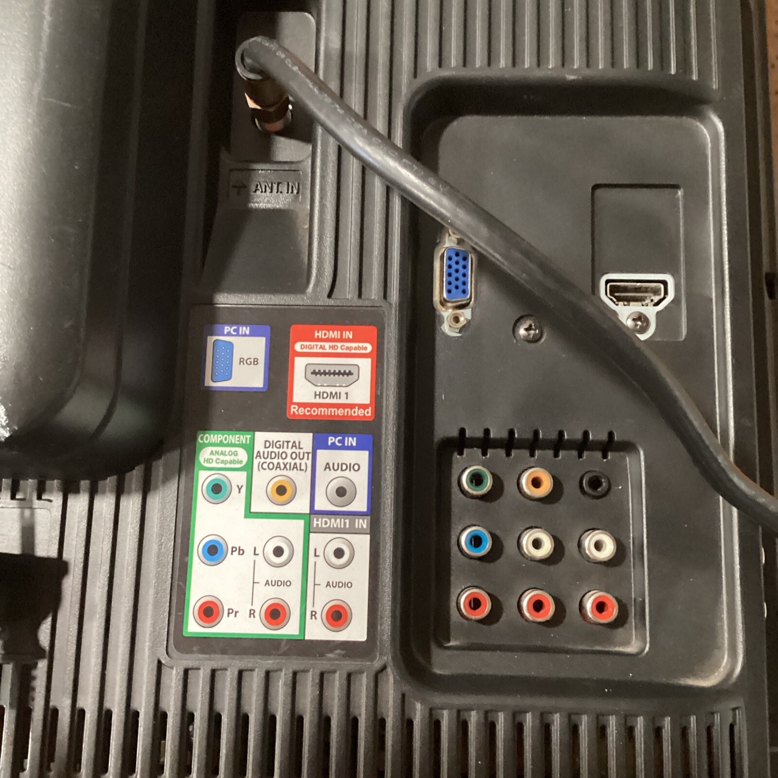 Emerson LD195EMX 18.5" 720p LCD HDTV DVD Combo HDMI PC With Remote | eBay