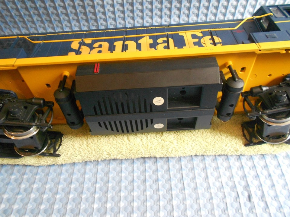 AristoCraft G scale Santa Fe Diesel Locomotive Train Engine 1602 MPN ...