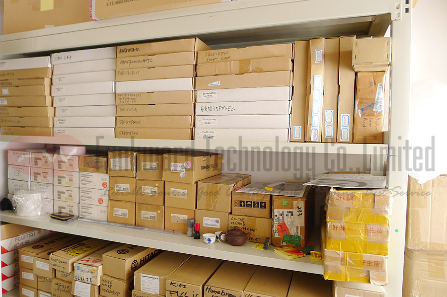 STMicroelectronics M4T28-BR12SH1 TIME KEEPER SNAPHAT BATTERY & CRYSTAL ...