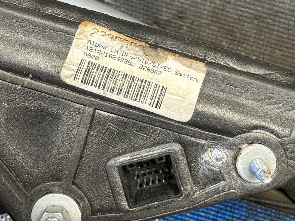 Cadillac ATS Front LH Driver Power Door Mirror opt DR2 2013 Paint Code ...