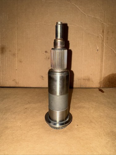 GM 8L90 2WD Output Shaft For Bolt On Yoke | eBay