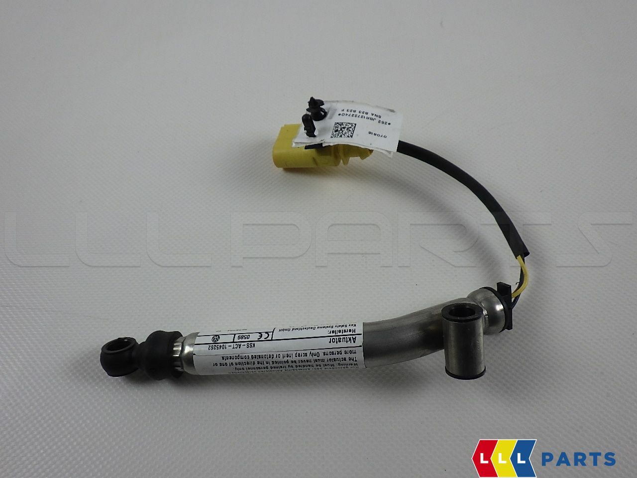 NEW GENUINE VOLKSWAGEN TIGUAN AD BONNET ACTIVATOR FOR PEDESTRIAN ...