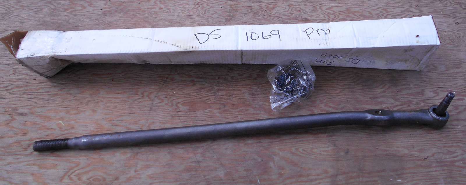 85 87 89 91 93 94 Ford F250 4X4 RH Connecting Tierod DS 1069 | eBay