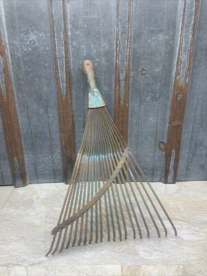 Garden - Tool Rake