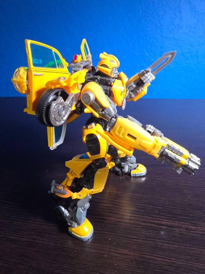 Transformers Masterpiece Movie Series MPM-7 VW Car Bumblebee US Seller ...