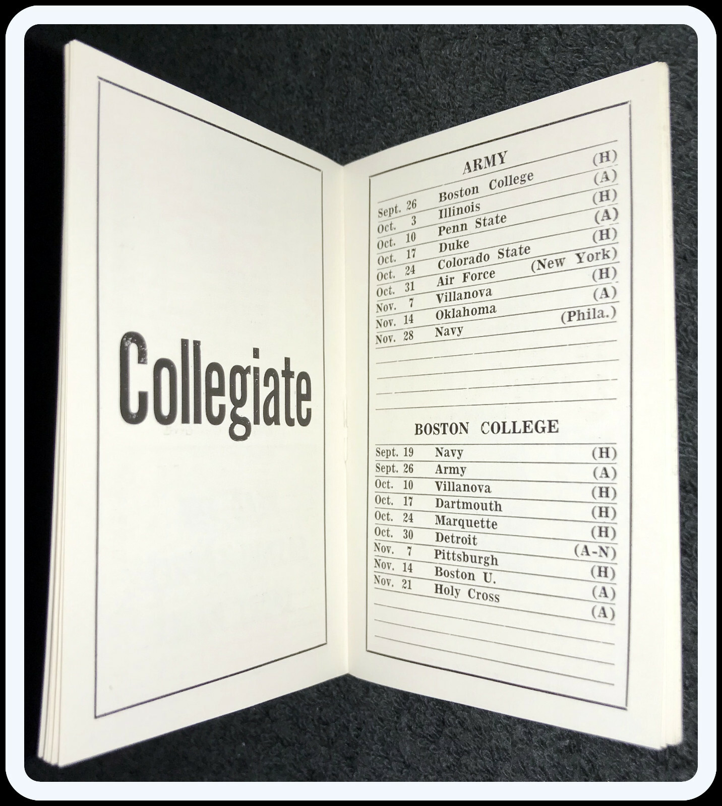 1959 EASTON EXPRESS NORTH EASTERN COLLEGE & HIGH SCHOOL FOOTBALL POCKET ...