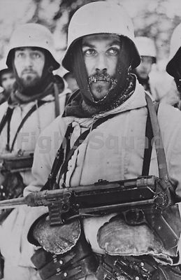 WW2 Photo German soldiers in winter uniform in Russia. Soldier in front ...