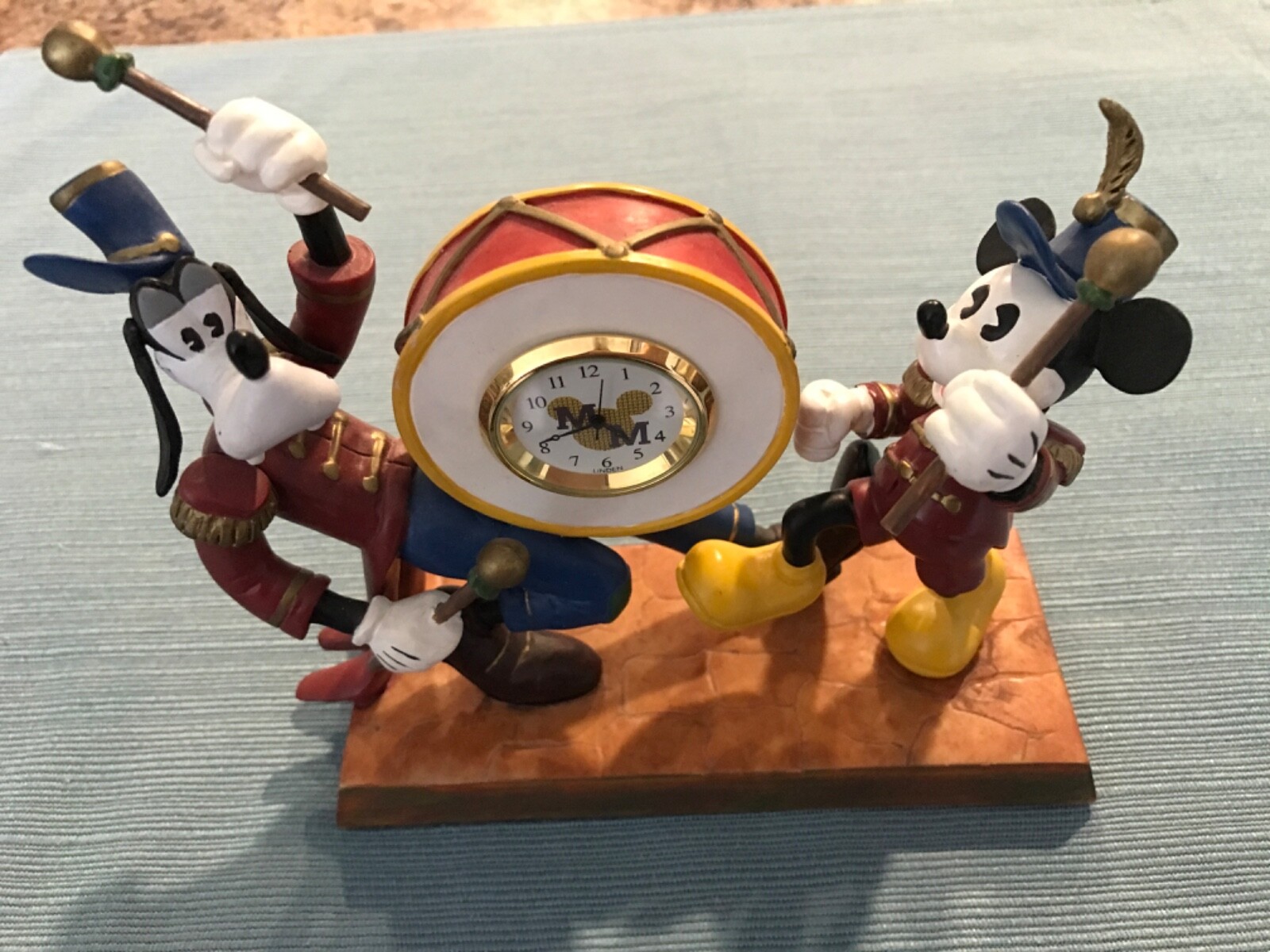 Rare Disney Mickey & Co Linden Figurine Clock Goofy Playing Drum With ...