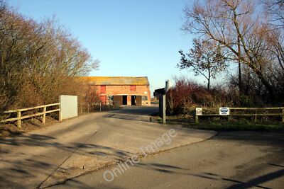 Photo 12x8 Lea Mosses Farm, Lea Newbold Bruera This entrance to the ...