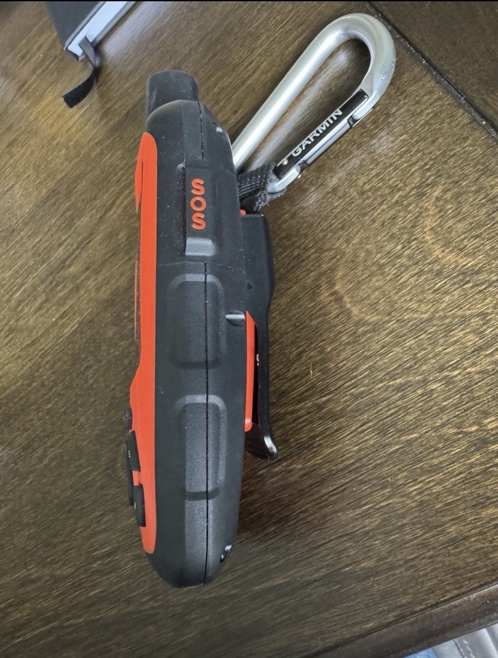 Garmin inReach Explorer Plus Handheld Satellite Communicator & GPS ...