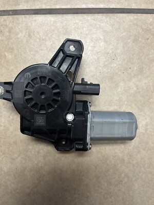 2019 RAM PICK UP PASSGNER REAR DOOR OE WINDOW MOTOR | eBay