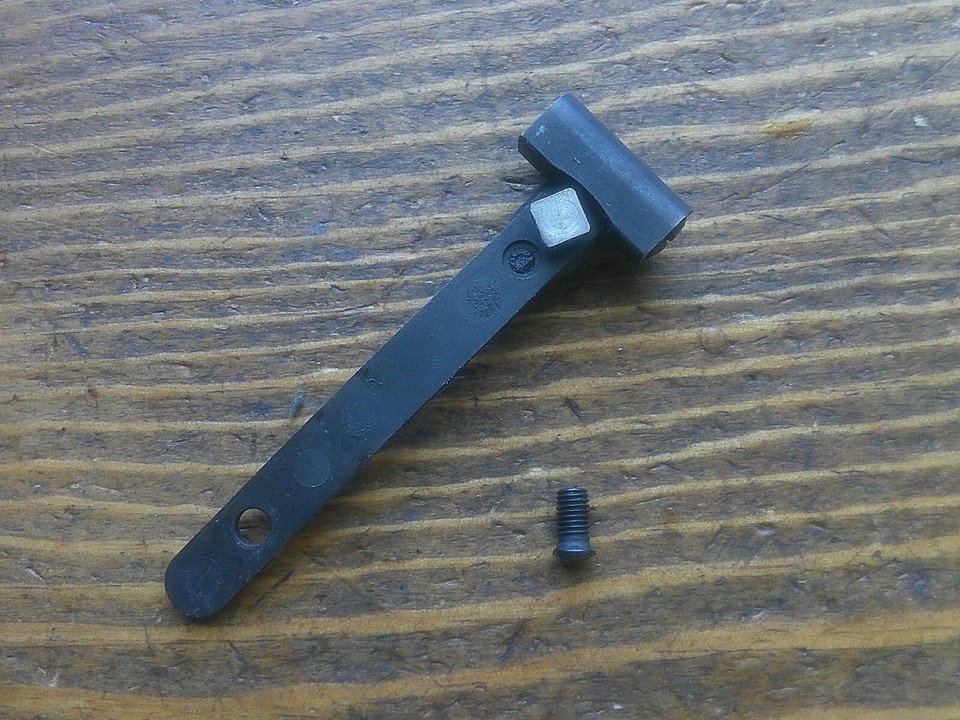 Smith & Wesson K L Frame Target Rear Sight 17 15 19 66 67 W/ Screw ...