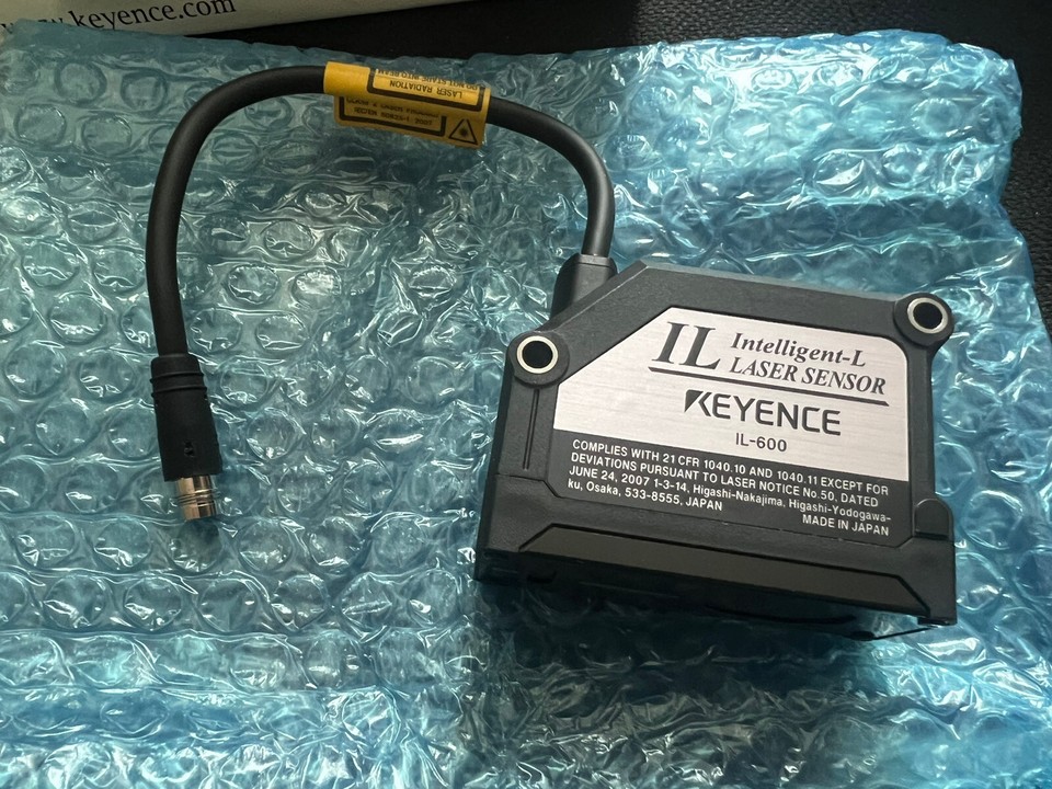 KEYENCE IL-600 Laser Sensor New In Pkg | eBay