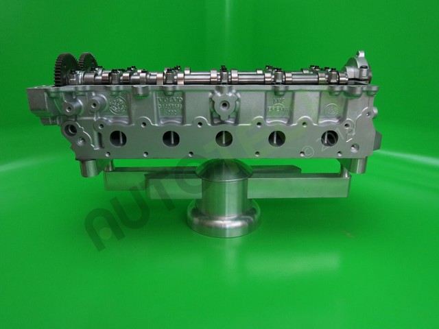 Volvo V70 III BW 2.4 D5 AWD 158kw 2013 Engine Cylinder Head 30777365 ...
