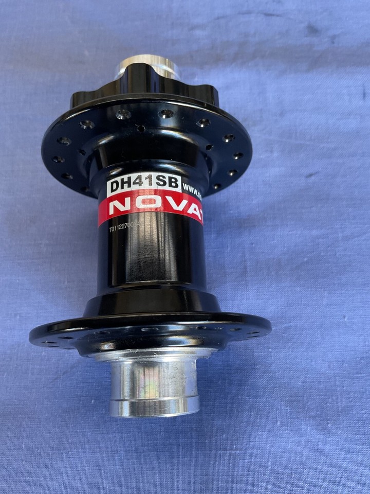 Novatec 20mm x 110mm front hub 6 bolt disc DH41SB 32 hole sealed ...