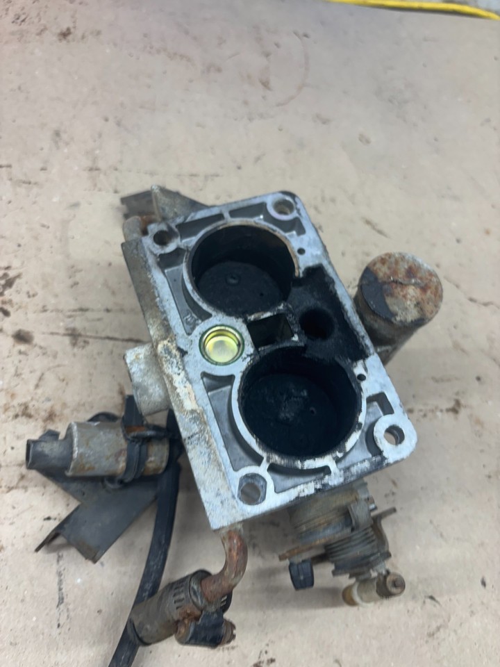 1992 1997 FORD F150 F250 BRONCO 302 - 8 CYLINDER THROTTLE BODY STICKY ...