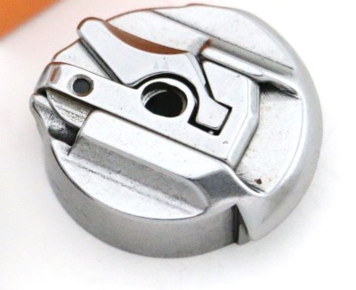 Singer Featherweight Bobbin Case (#45750) .Models 221, 222, 301 | eBay