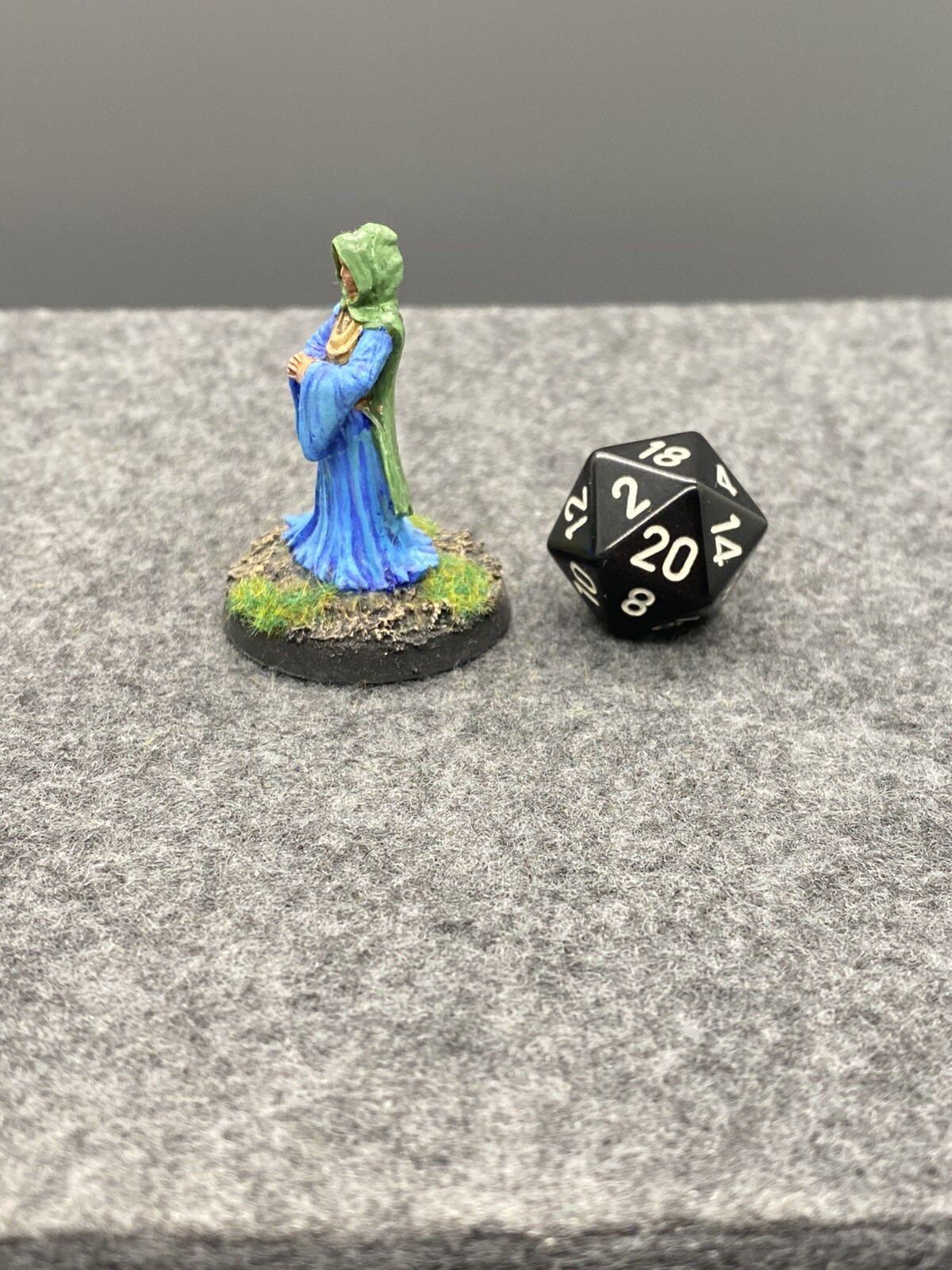 Painted Reaper Cleric Sorceress Priest Healer Villager DND RPG Fantasy ...
