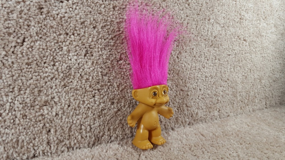 Vtg Russ Berries Inc. Bee 1992 Troll Doll 3" With Pink Hair And Pale ...