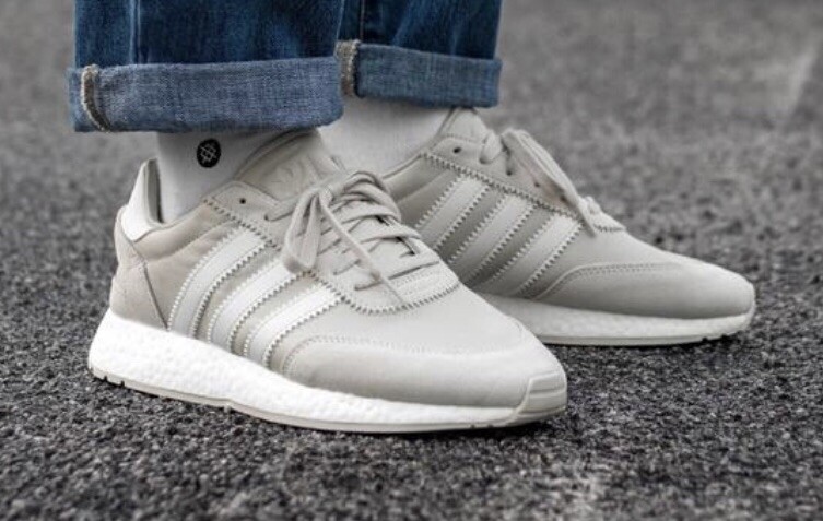 Adidas I-5923 Cloud Off White ULTRA Boost Retro Shoes Mens 10 New Fast ...