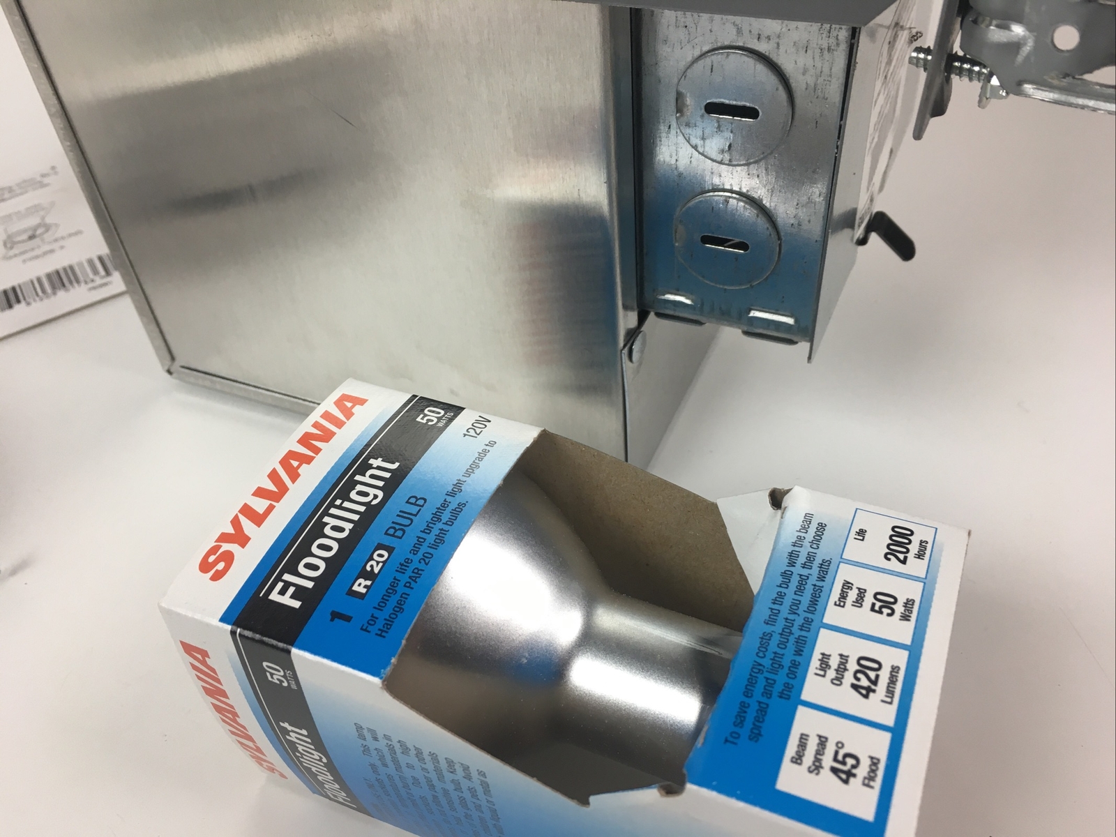 Juno+Lighting+IC1+4-Inch+IC+rated+Construction+Recessed+Housing for ...