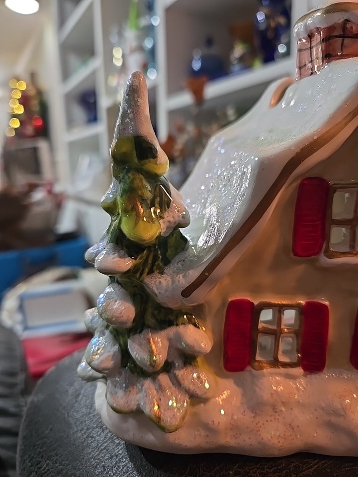 NEW Blue Sky Clayworks Christmas SNOWY COTTAGE Tea Light Candle House | eBay