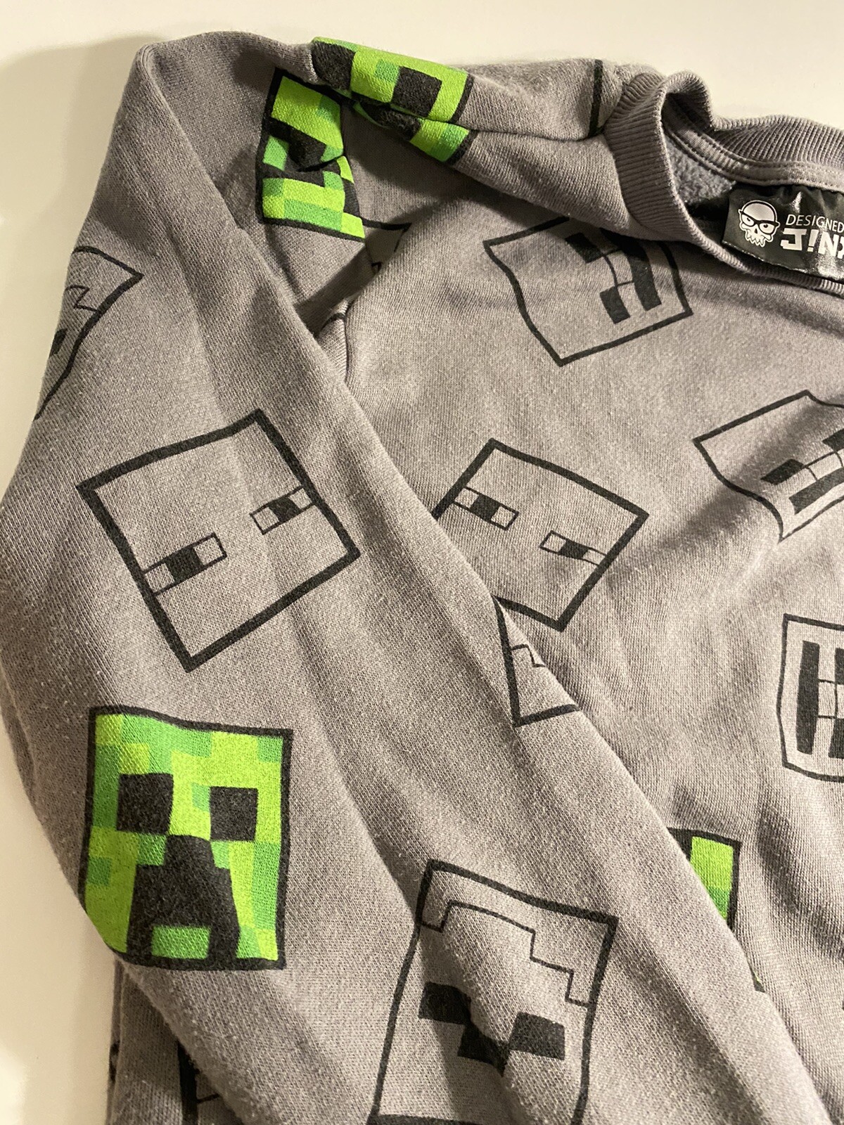 2020 Minecraft gray Creeper Mojang Jinx Youth Large L… - Gem