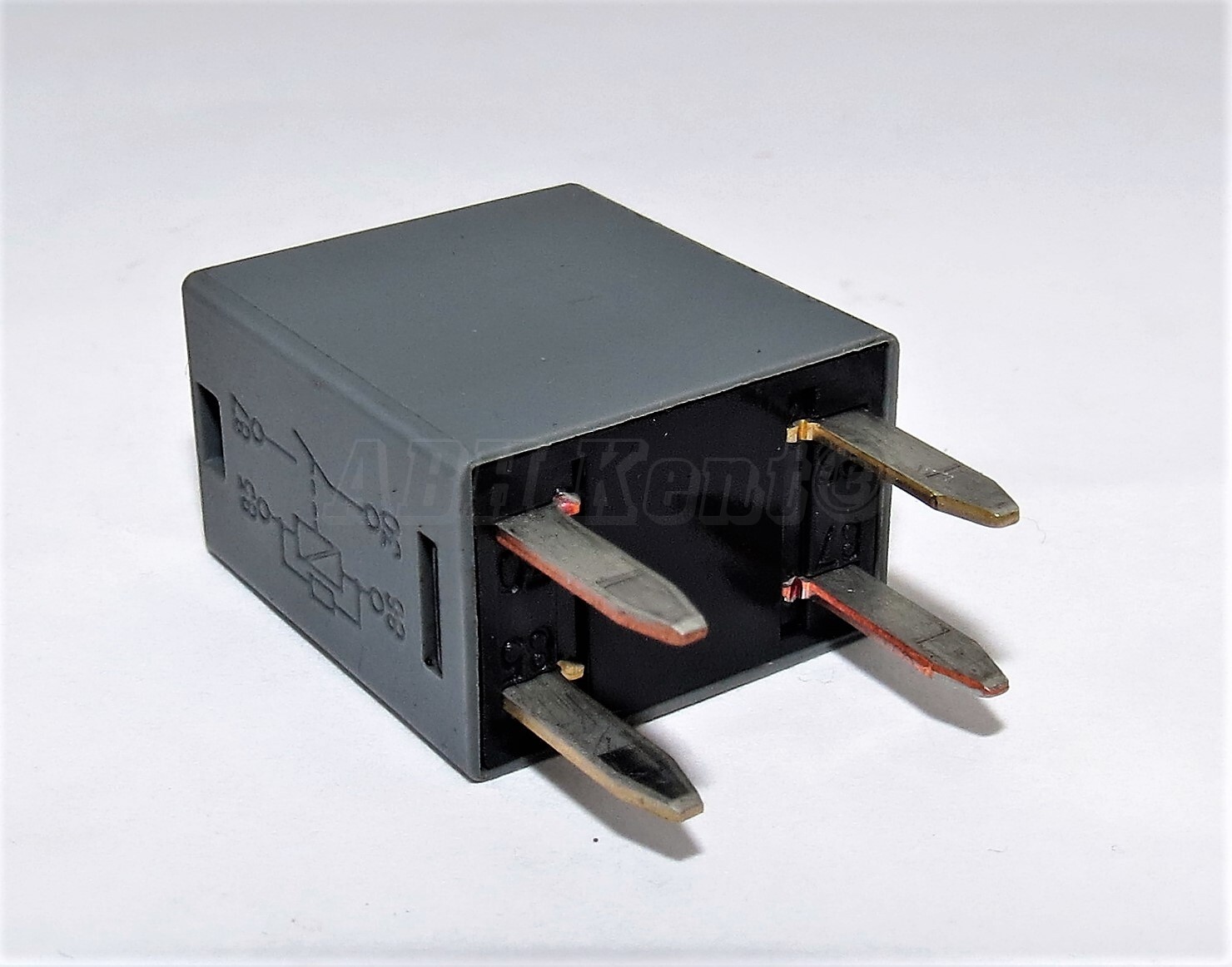 225-Kia (1990-2015) Multi-Use Grey 4-Pin Relay 0K2A267740 Deco / Kia ...