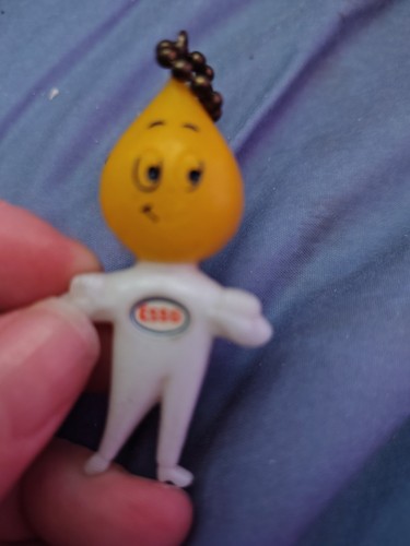 Vintage old keyring Key Chain Tiny ESSO Petroleum Petrol ⛽️Gas Man ...