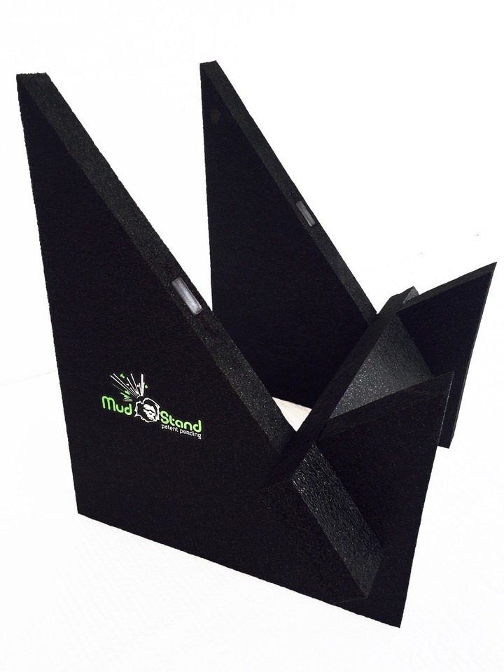 The best amp stand ever! Mud Stand amplifier stand. Great for recording ...