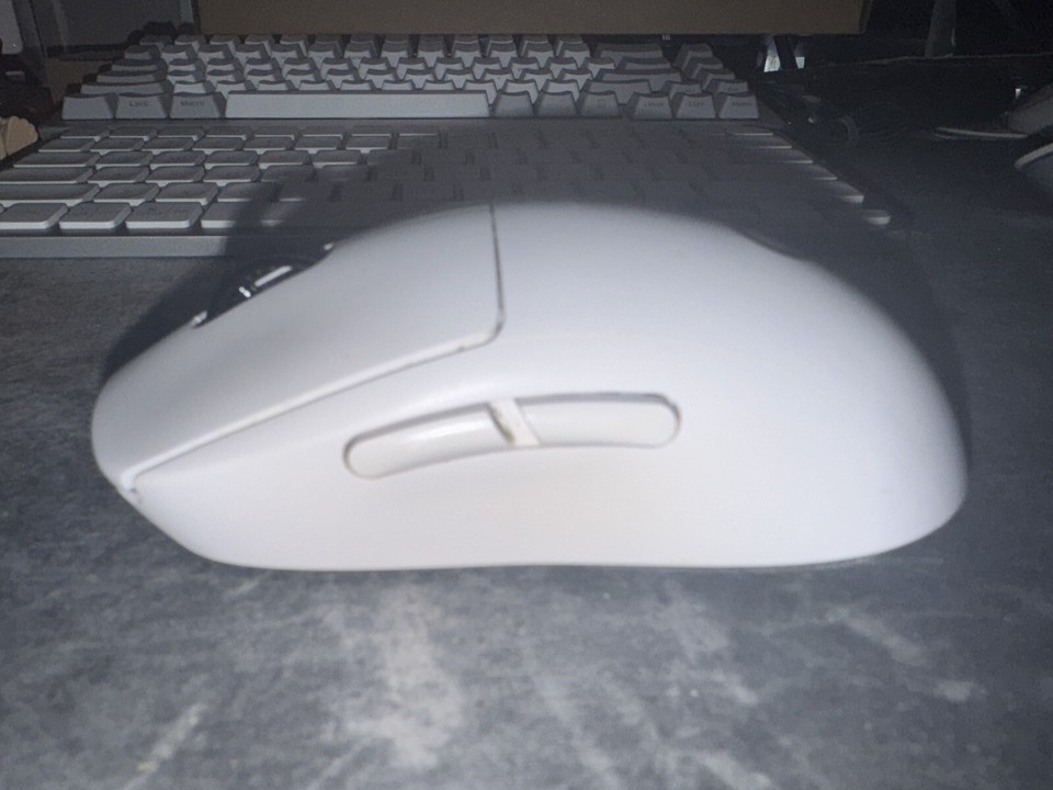 Logitech G Pro Wireless Gaming Mouse | LIMITED EDITION GHOST | Works ...