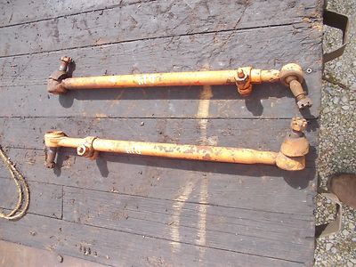 Allis Chalmers D14 Tractor AC main front steering tie rod rods wide ...