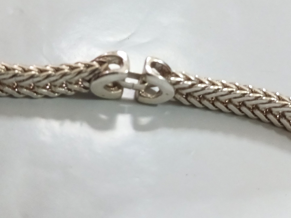 Necklace chain with odd unusual horse bit link pattern. Thick foxtail ...