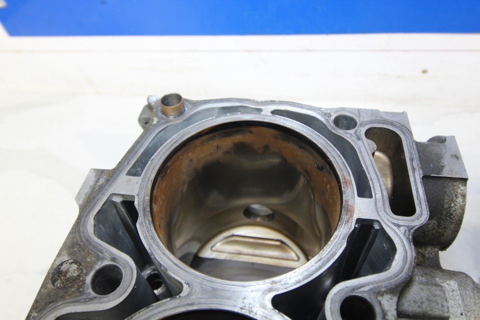2004-2021 Subaru WRX STI OEM EJ25 Engine Motor Block Halves Pair LH RH ...