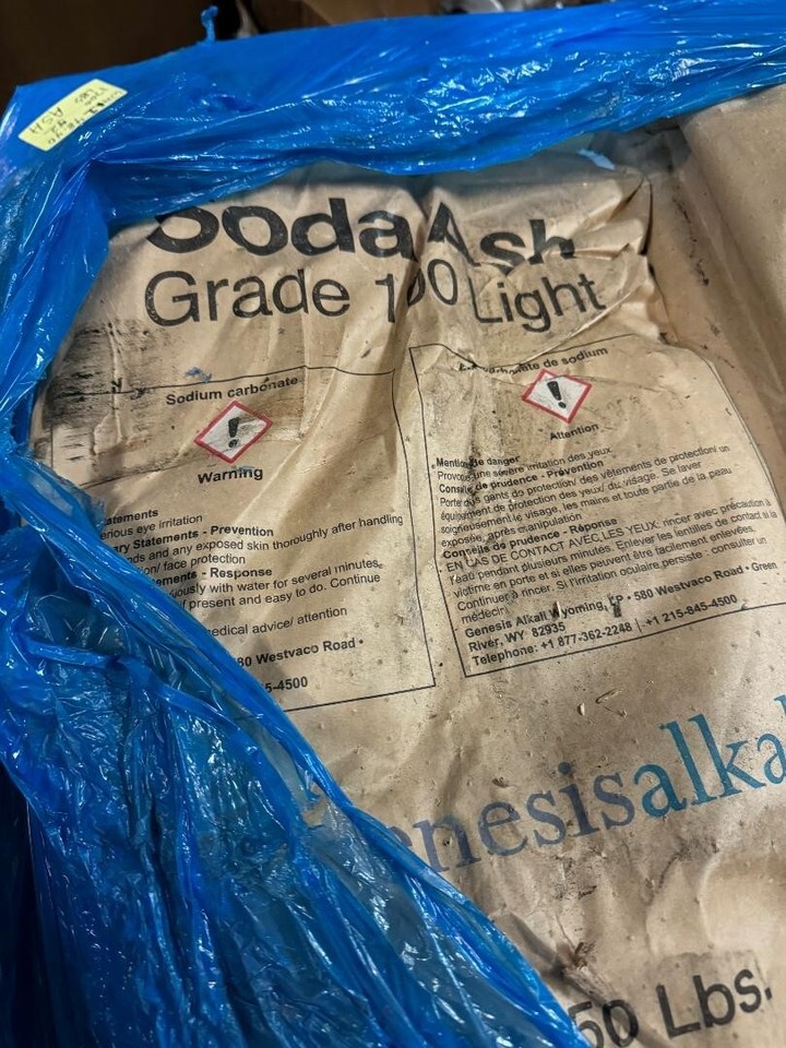 genesis alkali Soda Ash Grade 100 Light QTY Pallet of 35 Bags 50 LB ...