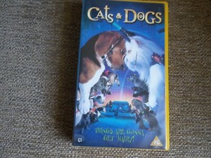 2001 ISSUE ON VHS VIDEO OF FILM - CATS AND DOGS - NEW - SEALED | eBay