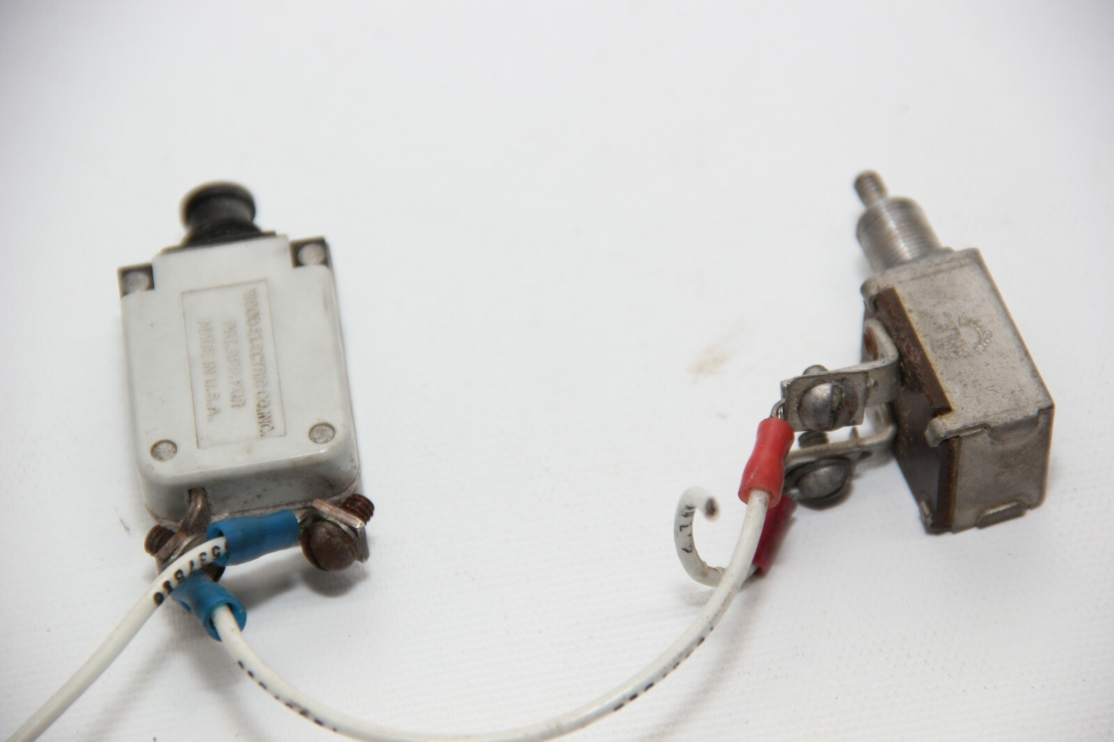 Wood Electric 5 Amp 120 Volt Breaker With Attachment, P/N: MS25244-5 | eBay