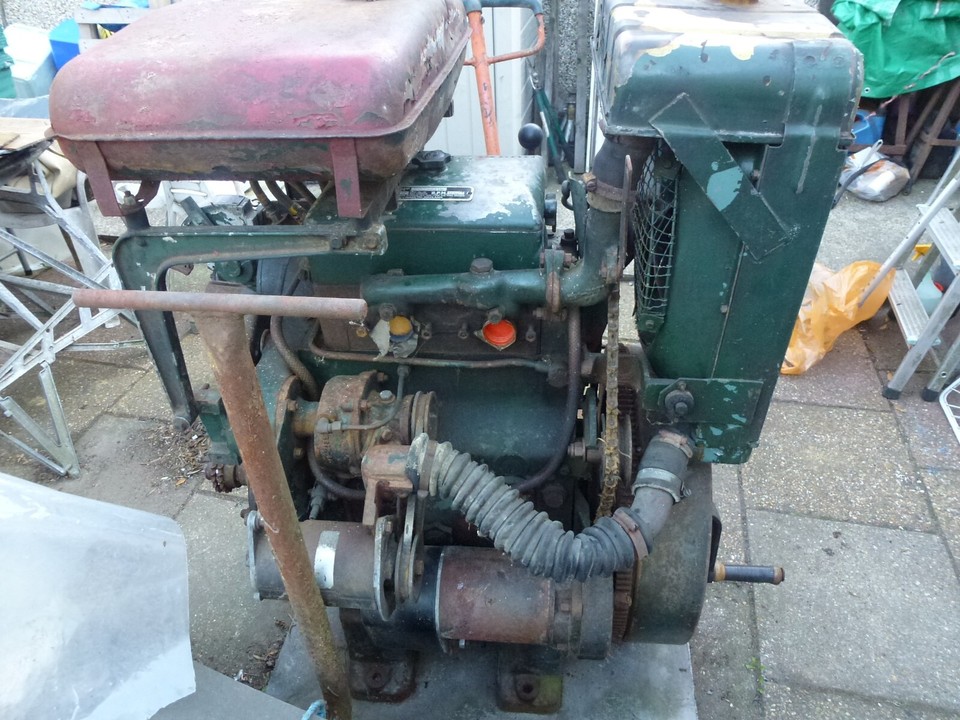 VINTAGE LISTER FR2 DIESEL ENGINE, SUIT TRAD NARROW BOAT, or STATIC SHOW ...