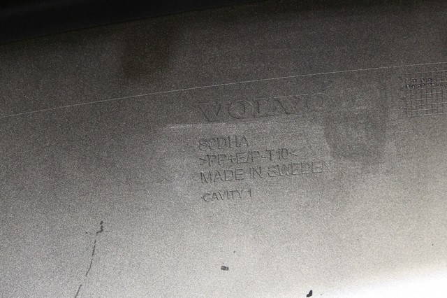 2018 2019 Volvo Xc40 Rear Bumper Lower Valance Moulding OEM 31449334 ...