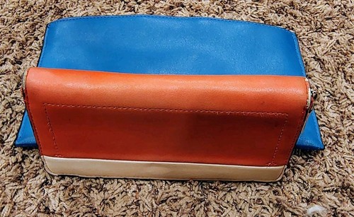 Lot Of 2 Reed Wallet Zip Around coral Cream And Turquoise Clutch ...