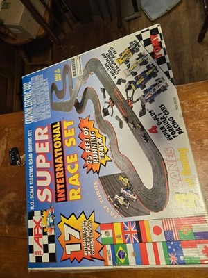 AFX Super International HO Scale Slot Car Race Set 17 Track Layouts | eBay