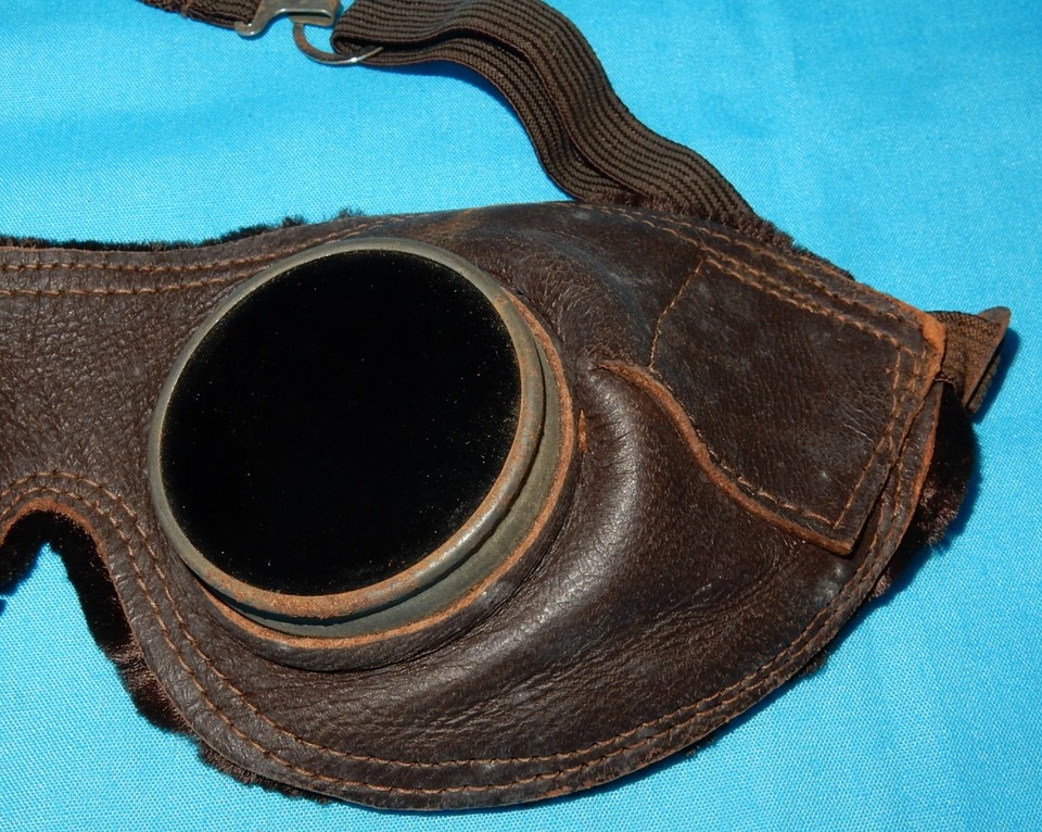 WW2 RAF PILOTS LEATHER GOGGLES PROTECTIVE GLASSES AIR FORCE WORLD WAR ...