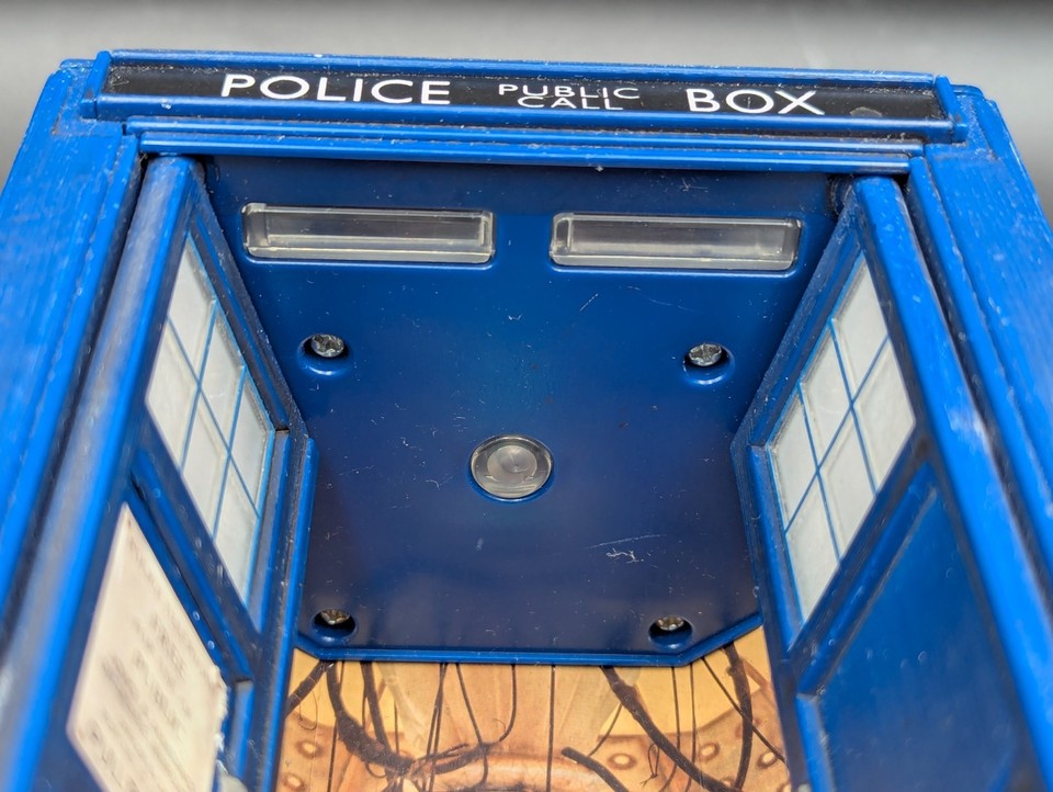 9th & 10th Doctor Who Figure David Tennant & TARDIS | eBay UK