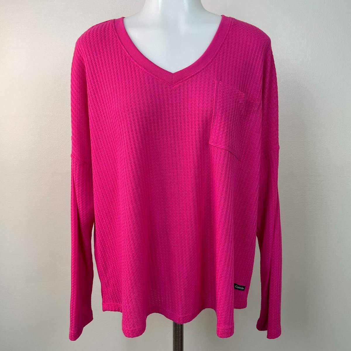 Calvin Klein Top Large Pink Waffle Knit V-Neck Long Sleeve Calvin Klein Top Large Pink Waffle Knit V-Neck Long Sleeve