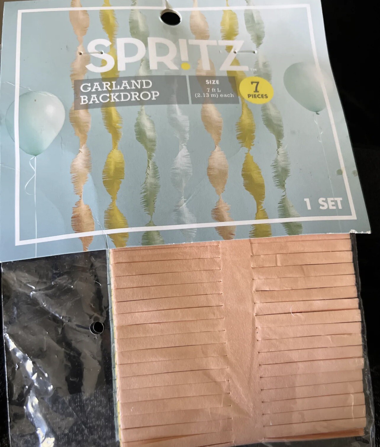 Spritz Garland Backdrop. NEW. 7 ft long 7 pieces. Peach Yellow Green ...