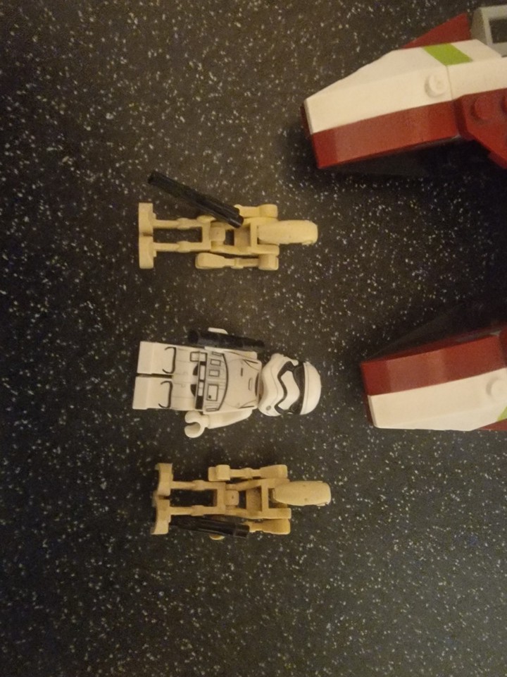 LEGO Star Wars Republic Fighter Tank Set 75182 in Good condition | eBay UK
