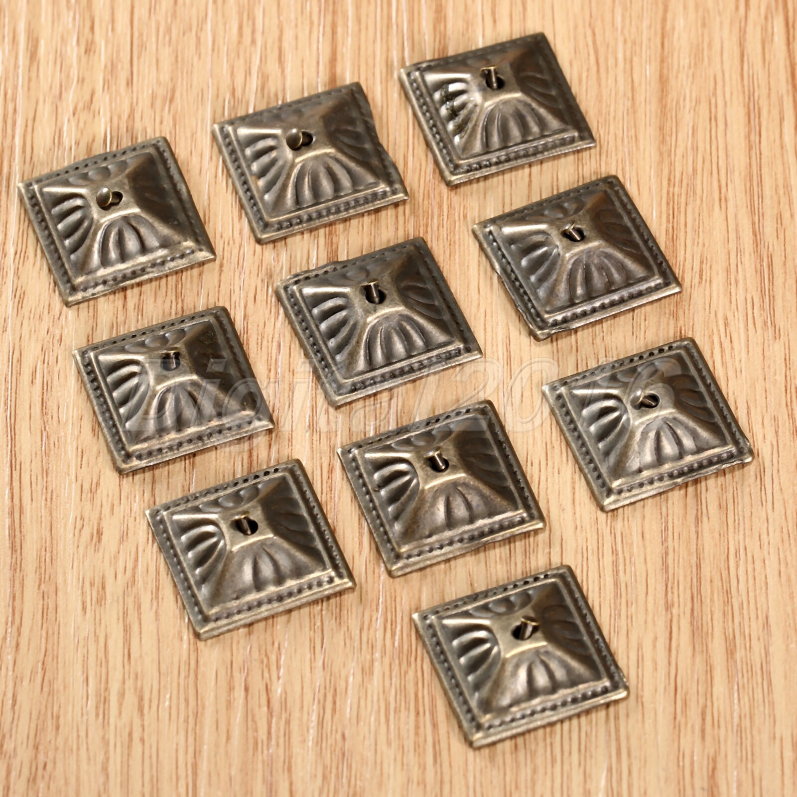 Vintage Europe Style Square Upholstery Nails Door Sofa Craft Decor ...