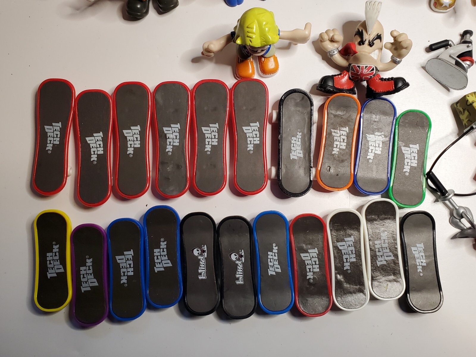 Large Lot Tech Deck Dudes - 27 Dudes Plus 21 Boards and Extras | eBay