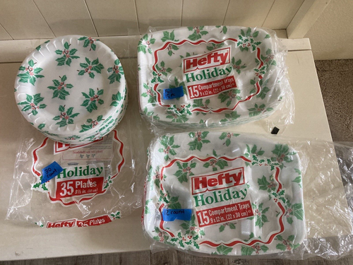HEFTY Christmas HOLIDAY 5 Compartment + Foam Plates Trays GREEN HOLLY ...