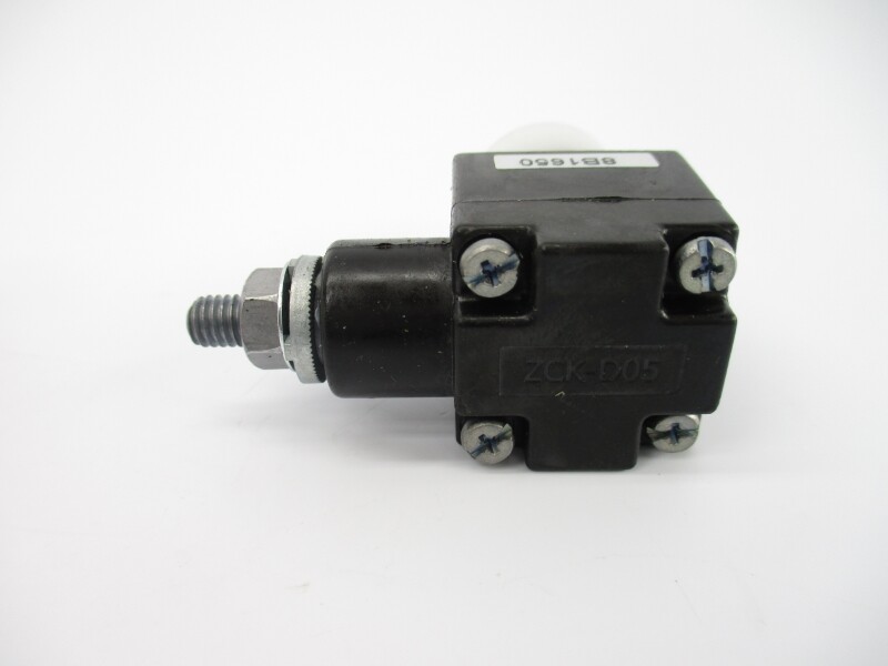 TELEMECANIQUE ZCKD05 NSMP | eBay